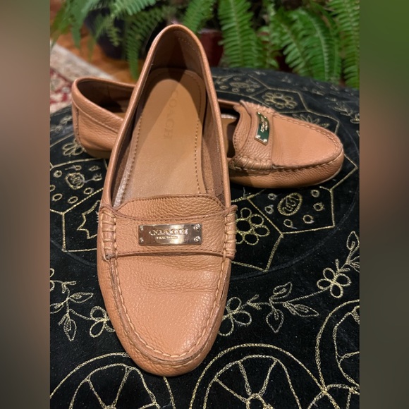 Coach | Shoes | Coach 7 Tan Pebbled Leather Driving Moc Shoes Fredrica ...